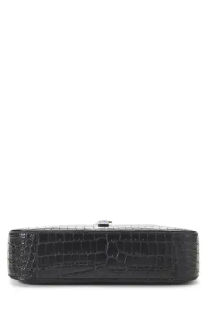 Saint Laurent Embossed Le 5 À 7 Shoulder Bag - Black