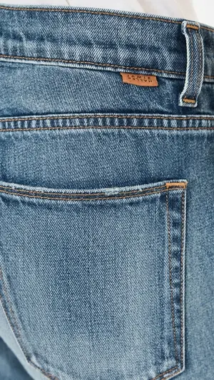 JAMIE HALLER The Chic Straight Jeans