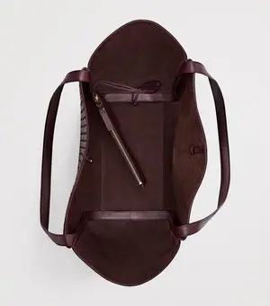 Bottega Veneta Large Leather Corso Tote Bag