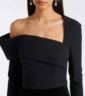 Safiyaa One-shoulder Gown