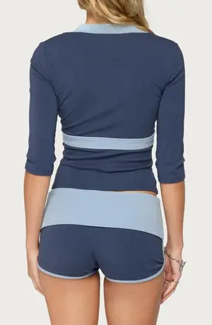 EDIKTED Zeala V-neck Three-quarter Sleeve Top
