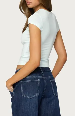 EDIKTED Posea Twist Keyhole Cutout T-shirt