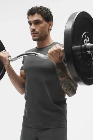 Alo Yoga Conquer Reform Crewneck Short Sleeve Top - Anthracite
