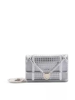 Dior Diorama Wallet On Chain Cannage Embossed Calfskin Clutch Bag - Silver