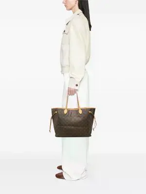 LOUIS VUITTON 2008 Monogram Neverfull Gm Tote Bag - Brown