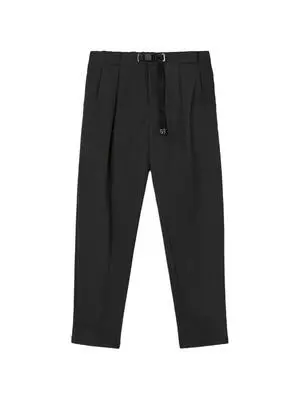 WHITE SAND Buckle-fastening Pleated Trousers