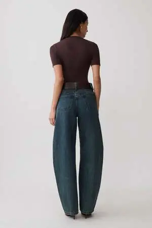 Meshki Janelle High V Neck Short Sleeve Top