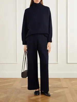 ALLUDE Warm Long Sleeve Sweater