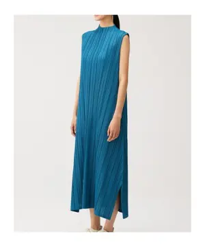 Issey Miyake Mellow Pleats Dress