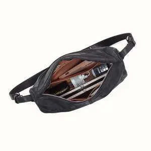 Hobo Contour Shoulder Crossbody - Black