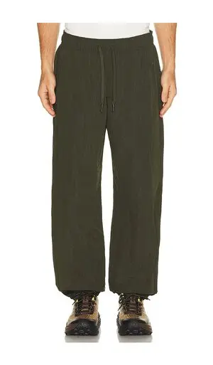 Lululemon Crinkled Nylon Hybrid Track Pant In Dark Green - Deep Forest