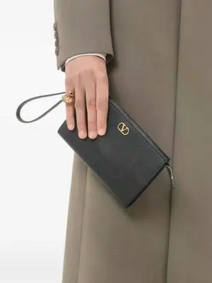 Valentino Garavani Vlogo Signature Leather Clutch Bag - Black