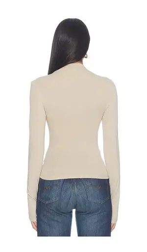MADISON THE LABEL Adalia Top In Beige