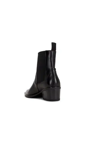 VAGABOND SHOEMAKERS Kelsey Chelsea Boot