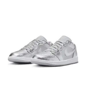 JORDAN Air 1 Low Se Shoes - Grey