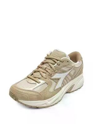 DIADORA Mythos Star Low-top Sneakers