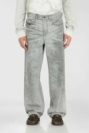 DIESEL® Relaxed Jeans Low Waist 2001 D-macro, Light Button Fly