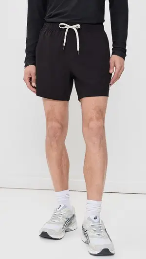 Vuori Kore Lined Shorts 5
