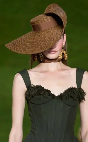 Cult Gaia Etta Hat - Neutral