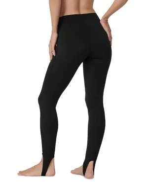 Vuori Form Refined Stirrup Leggings