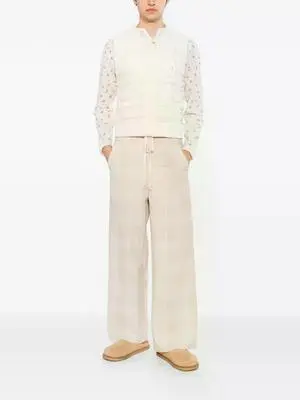 YOUNG N SANG Button-up Sleeveless Cardigan