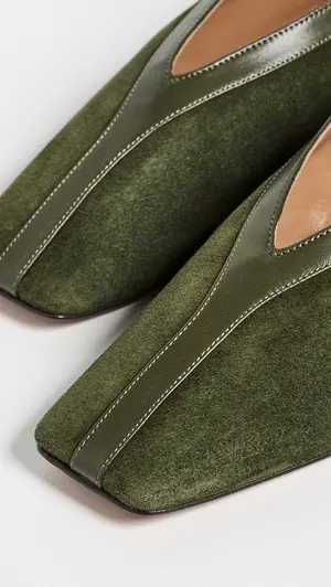 MANSUR GAVRIEL Contorno Square V Flats