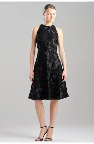 Natori 3d Lace V Neck Sheath Dress - Black