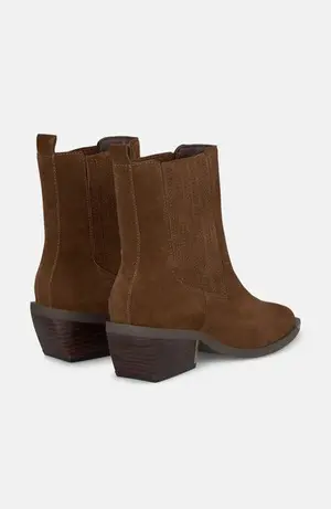ALMA EN PENA Flat Bootie With Elastic - Camel
