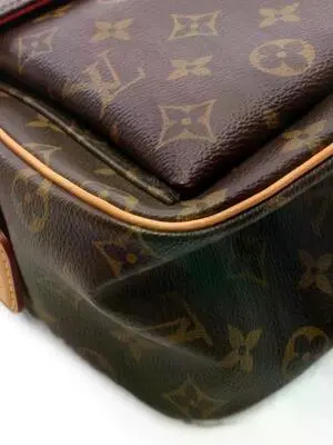 LOUIS VUITTON 2004 Gm Vivacite Monogram Shoulder Bag