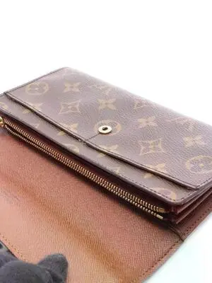 LOUIS VUITTON 2005 Monogram Bi-fold Long Wallet