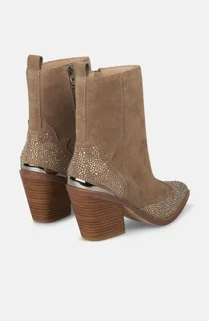 ALMA EN PENA Ankle Boot Toe Details
