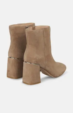ALMA EN PENA Low Boot Wide Heel - Vison