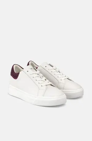 ALMA EN PENA Rhinestone Trainers - Wine