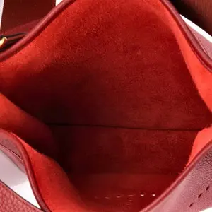 Hermès Evelyne Bag Gen Iii Clemence Pm - Red