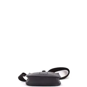 Hermès Evelyne Bag Gen Iii Clemence 23 - Black