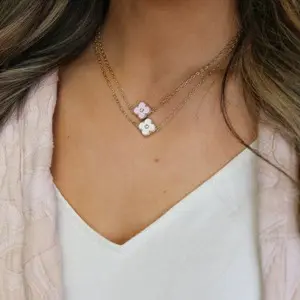BOWOOD LANE Arden Clover Necklace - Ivory