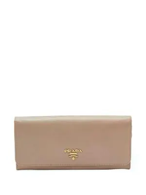 Prada Saffiano Logo-plaque Wallet