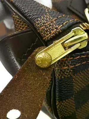 LOUIS VUITTON 30 Damier Speedy Handbag