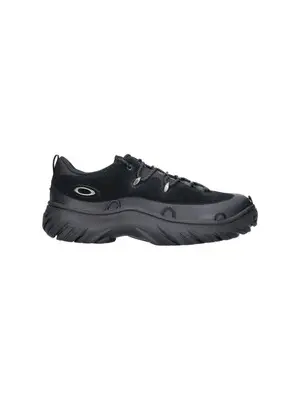Oakley Sneakers “meridian Low Ext