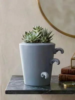 REBIRTH CERAMICS Cutted Conic Vase