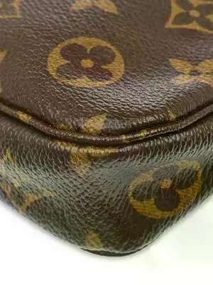 LOUIS VUITTON 2005 Cherry Pochette Accessoires Shoulder Bag
