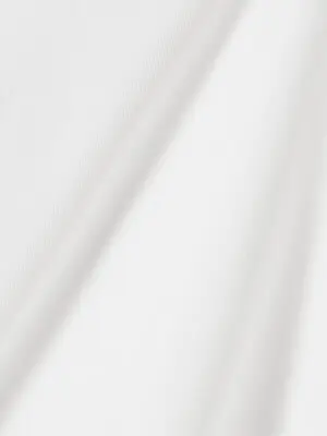 ST. AGNI Minimalist T-shirt