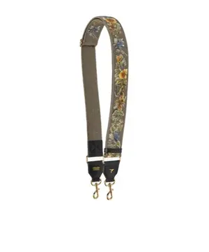 Fendi Strap You