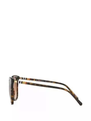 Burberry Cat-eye Sunglasses