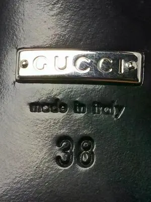 Gucci Betsy Crossover-straps Sandals