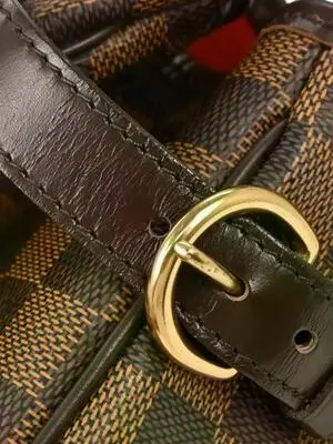 LOUIS VUITTON Damier Batignolles Patterned Tote Bag