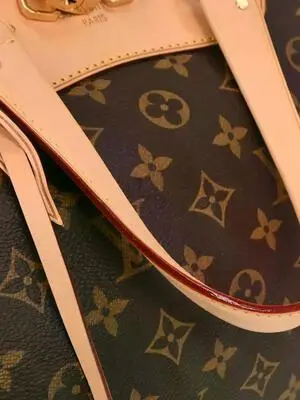 LOUIS VUITTON Monogram Retiro Patterned Shoulder Bag