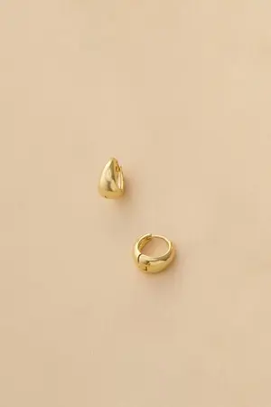 SET & STONES Aneesa Hoops