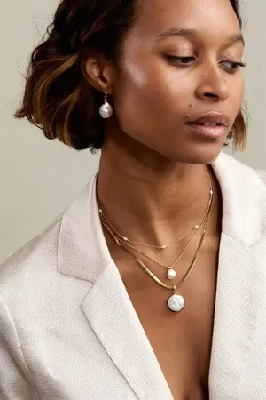 SET & STONES Serina Pearl Necklace - Gold