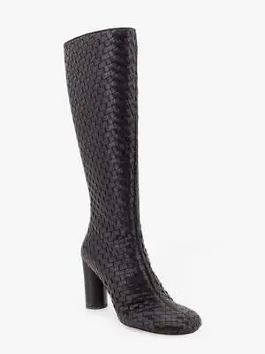 Bottega Veneta Cherry Boots With Braided Pattern